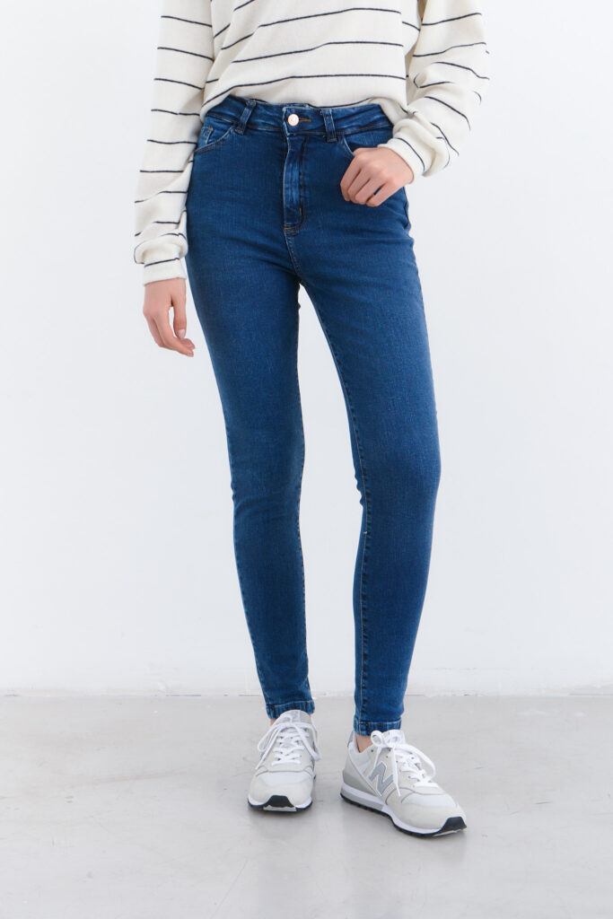 UMA BLUE – Dynamic Jeans